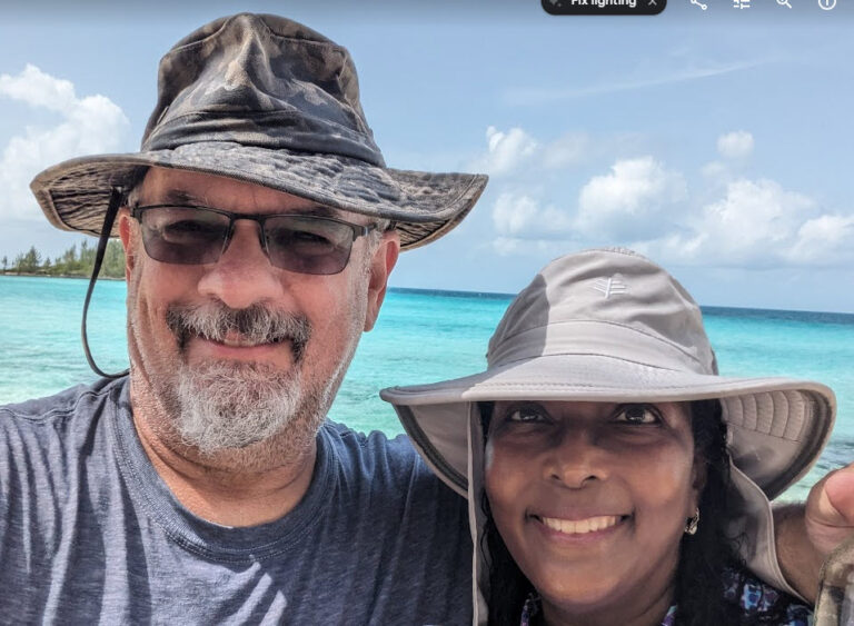 Roach Back Dogs: What You Need to Know (2025)- JollyMutt